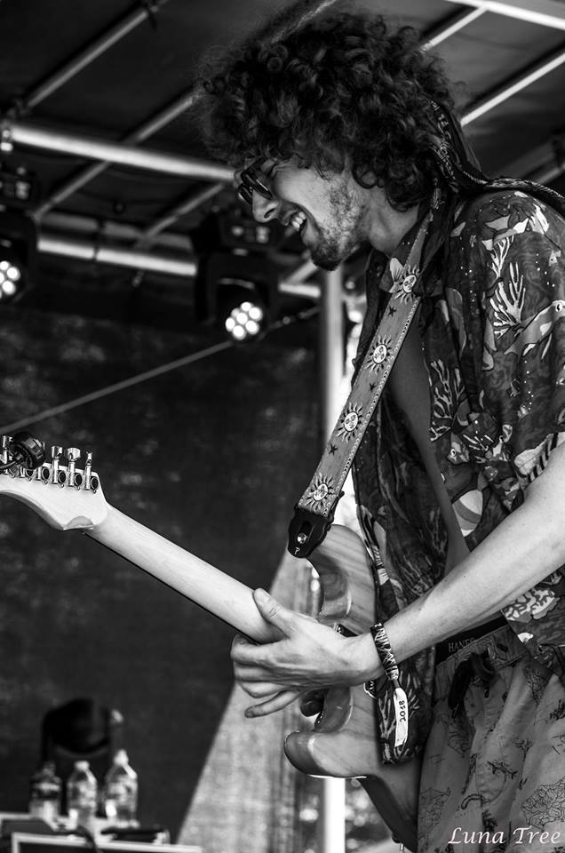 ABOUT – Slack Tide